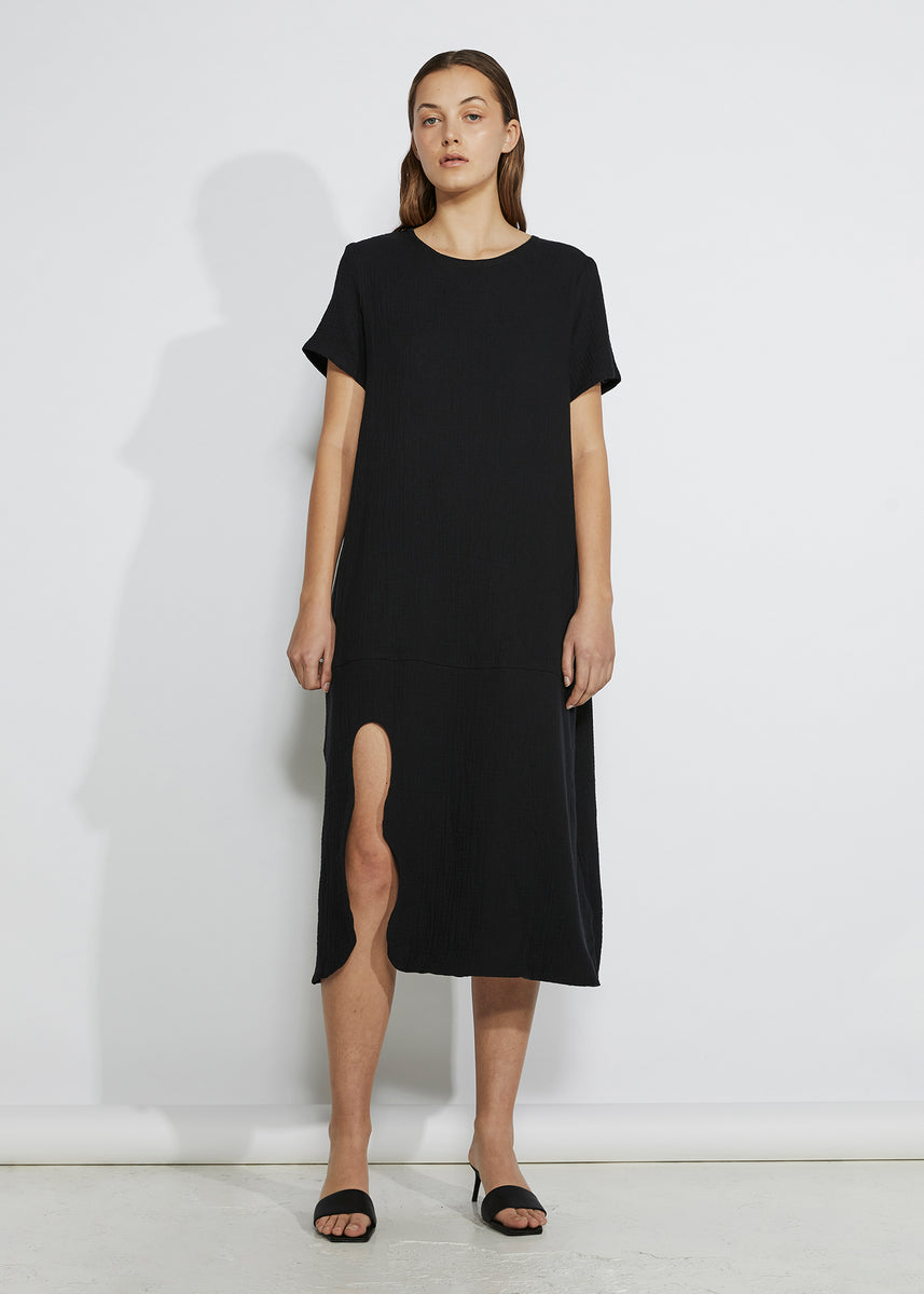 DISTORT DRESS [ Black Crinkle Cotton, Wavy Cutout Split ] – keegan